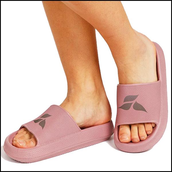 Calliope Sport | Women's Manito Slide-In Foam Shoe